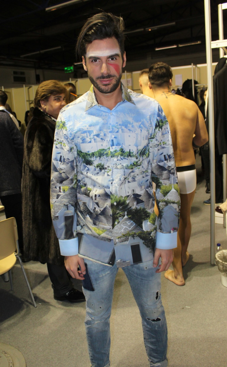 Νίκος Αποστολόπουλος Show & αποκλειστικό backstage για τα μάτια σας ...