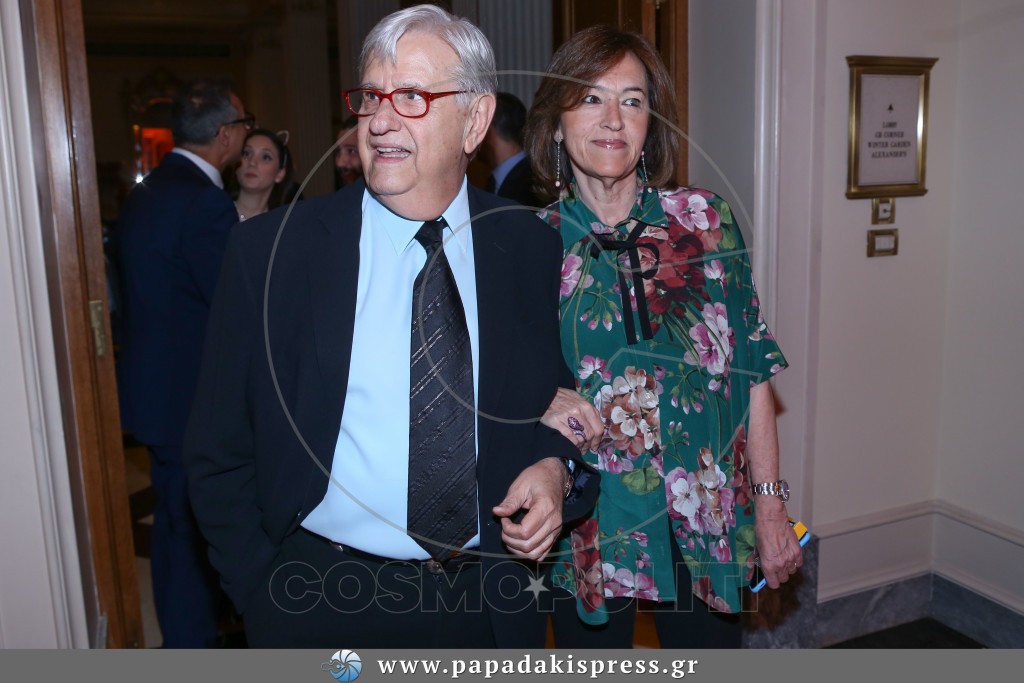 Κοσμικοσυρροή στo πιο λαμπερό πάρτι για τα 10 χρόνια Davlas Pr ...