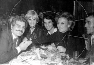 Ούτε το φεγγάρι χάθηκε, ούτε η Βίκυ Μοσχολιού… - Cosmopoliti.com ...