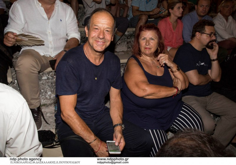 Εντυπώσεις & φωτογραφίες από τις “Νεφέλες” στην Επίδαυρο - Cosmopoliti ...
