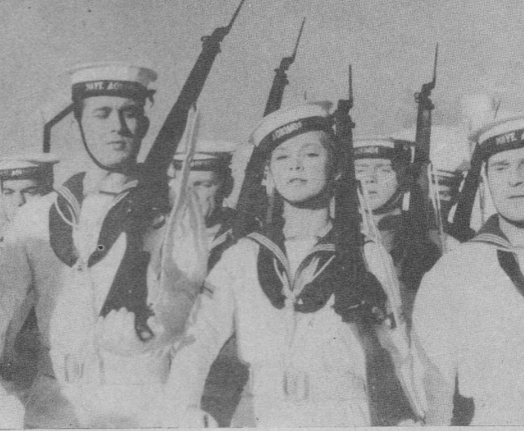 Η Αλίκη στο ναυτικό: Άγνωστες ιστορίες - Cosmopoliti.com - Χριστίνα Πολίτη