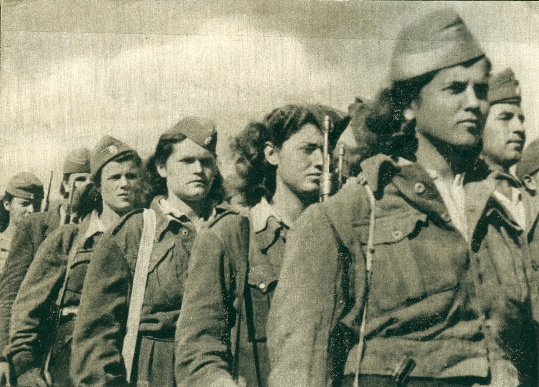Δυνατές φωτογραφίες δυνατών γυναικών - Cosmopoliti.com - Χριστίνα Πολίτη