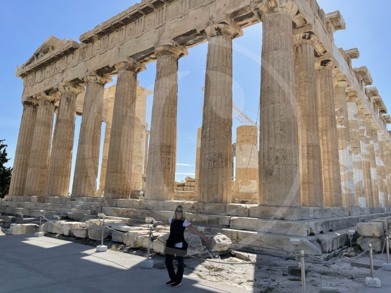 Τάμα στην Ακρόπολη - Cosmopoliti.com - Χριστίνα Πολίτη