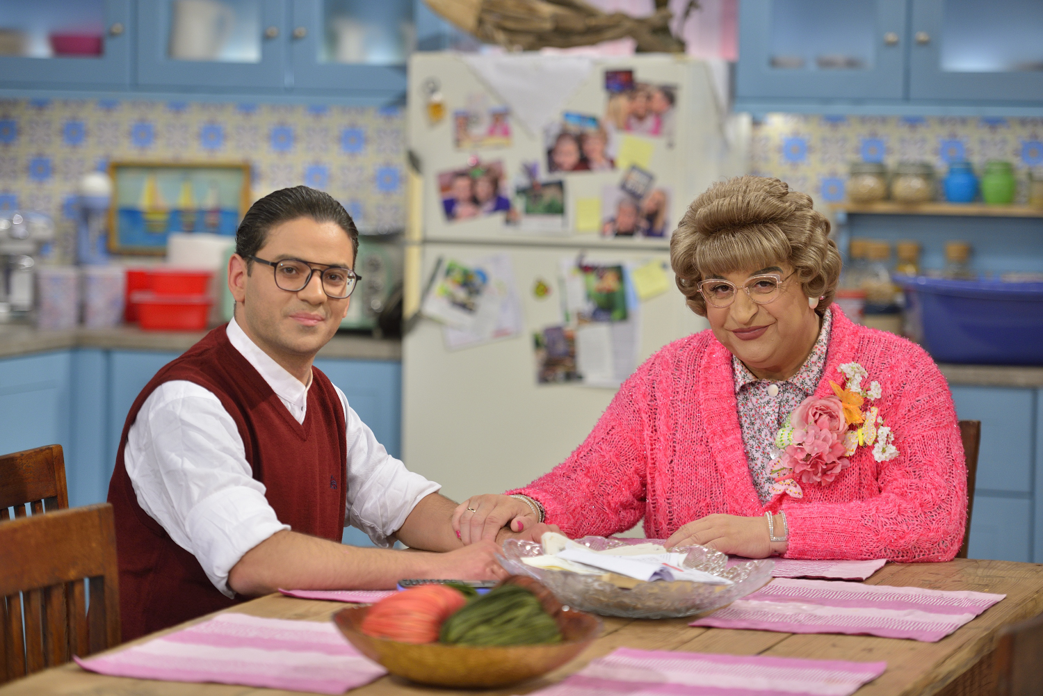 Bράδυ Κυριακής με “Super Mammy” - Cosmopoliti.com - Χριστίνα Πολίτη