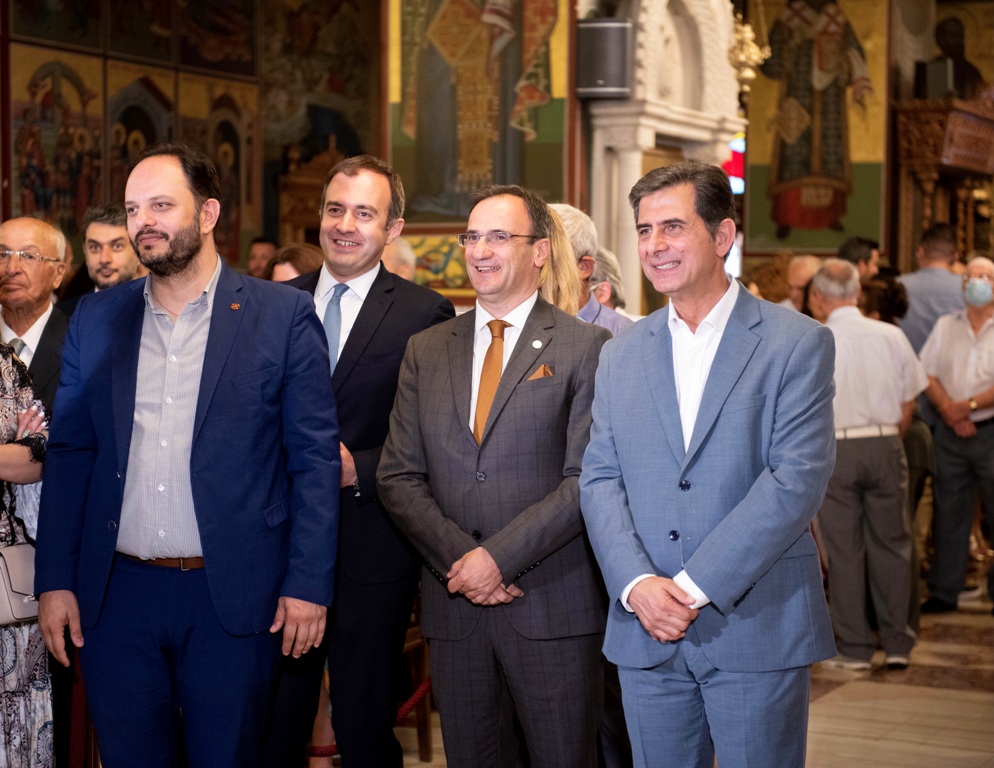 Διαμαντής Γκολιδάκης & Φανή Αρβανιτίδου: Λαμπρός γάμος αλά Χόλιγουντ ...