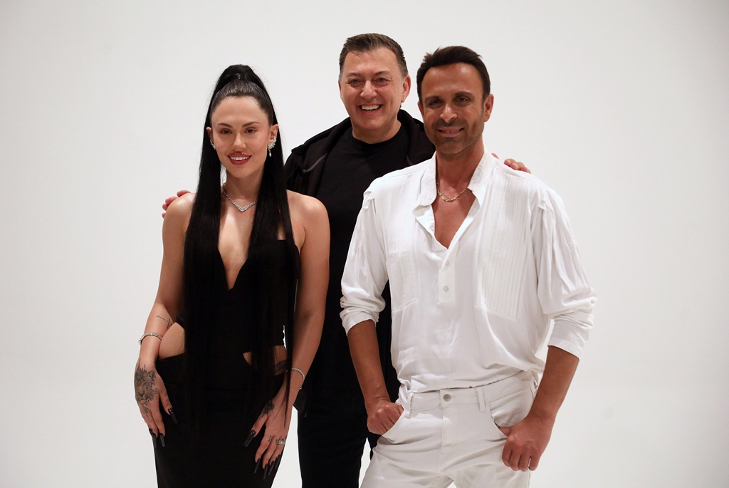 Notes Live: Backstage από τη φωτογράφιση - Cosmopoliti.com - Χριστίνα ...