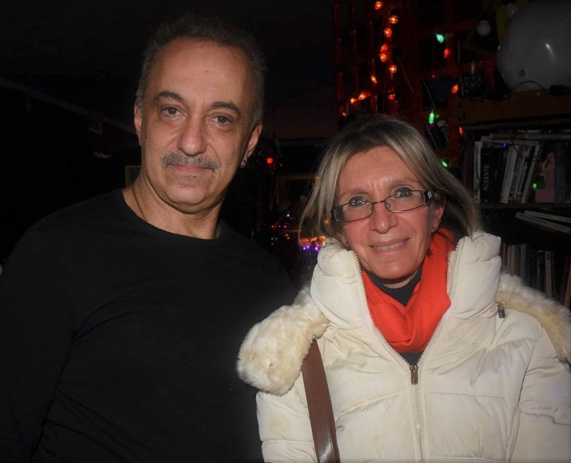 Το μπαλκόνι: Δύο επίσημες πρεμιέρες και παράταση παραστάσεων στο Studio Κυψέλης - Cosmopoliti ...