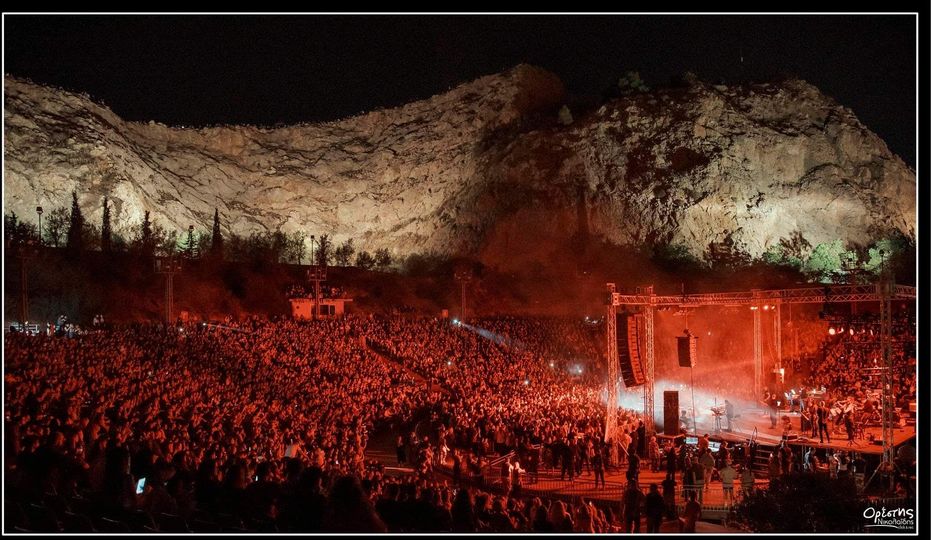 Άνοιξε τις πόρτες του Κατράκειο Θέατρο Νίκαιας - Cosmopoliti.com ...