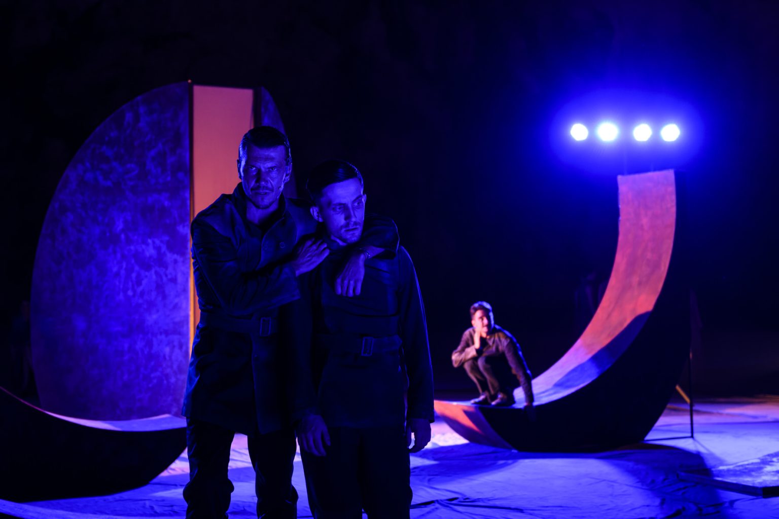 Ηλέκτρα: Η παράσταση μέσα από 24 φωτογραφίες - Cosmopoliti.com ...