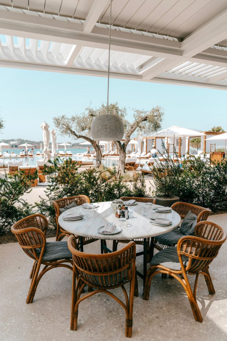 Καλοκαιρινές Κυριακές στο Helios με το Barro Negro Athens - Cosmopoliti ...