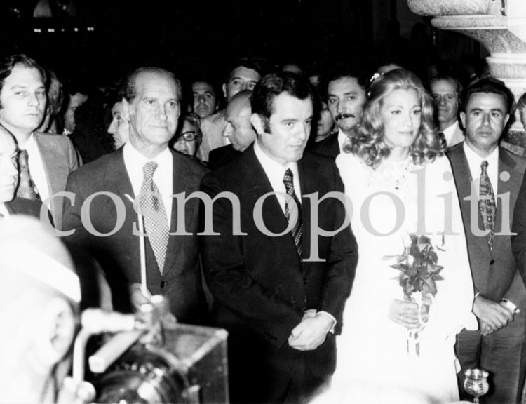 Μαίρη Χρονοπούλου: Αναμνήσεις από το γάμο της -Σπάνιες φωτογραφίες ...