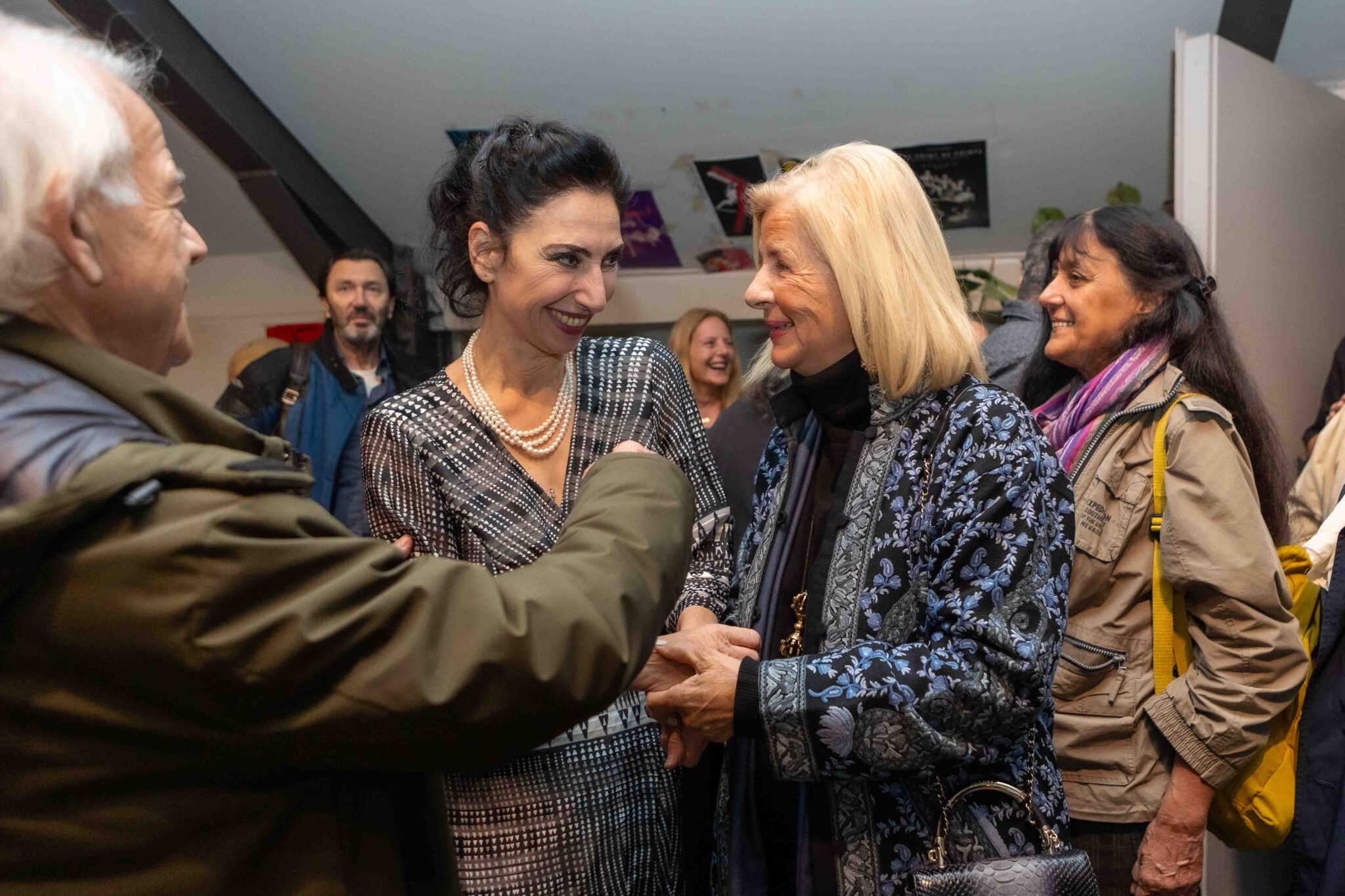 Επίσημη πρεμιέρα για την «Μαρίκα Παπαγκίκα – Το ηλεκτρικό κορίτσι ...