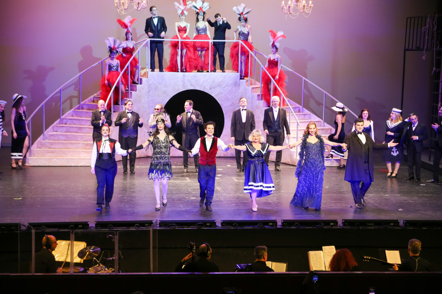 Βίρα τις άγκυρες: Εντυπώσεις από τη φαντασμαγορική παράσταση του ΚΘΒΕ ...