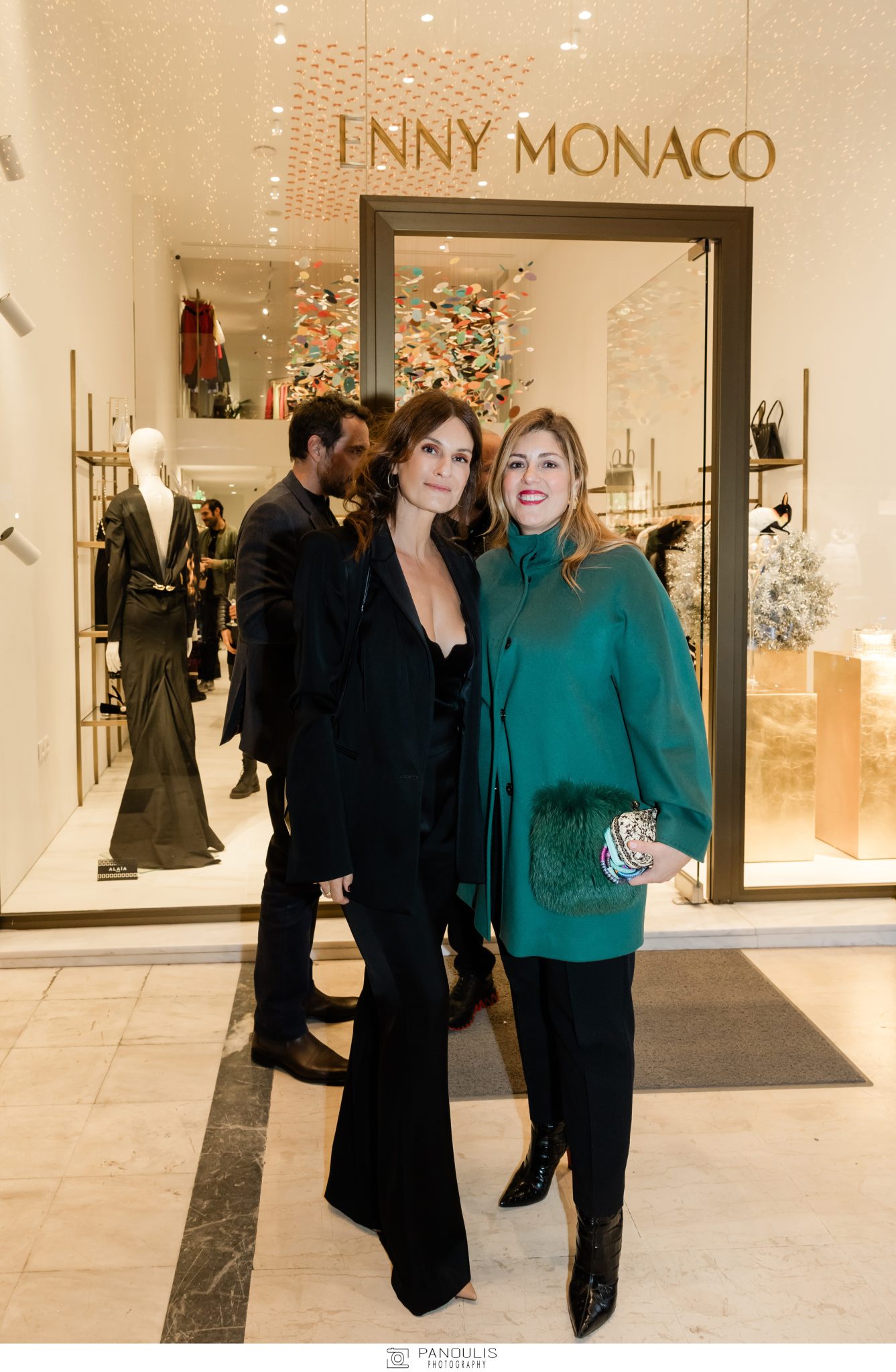 Πάρτι εγκαινίων στη luxury boutique Enny Monaco - Cosmopoliti.com ...
