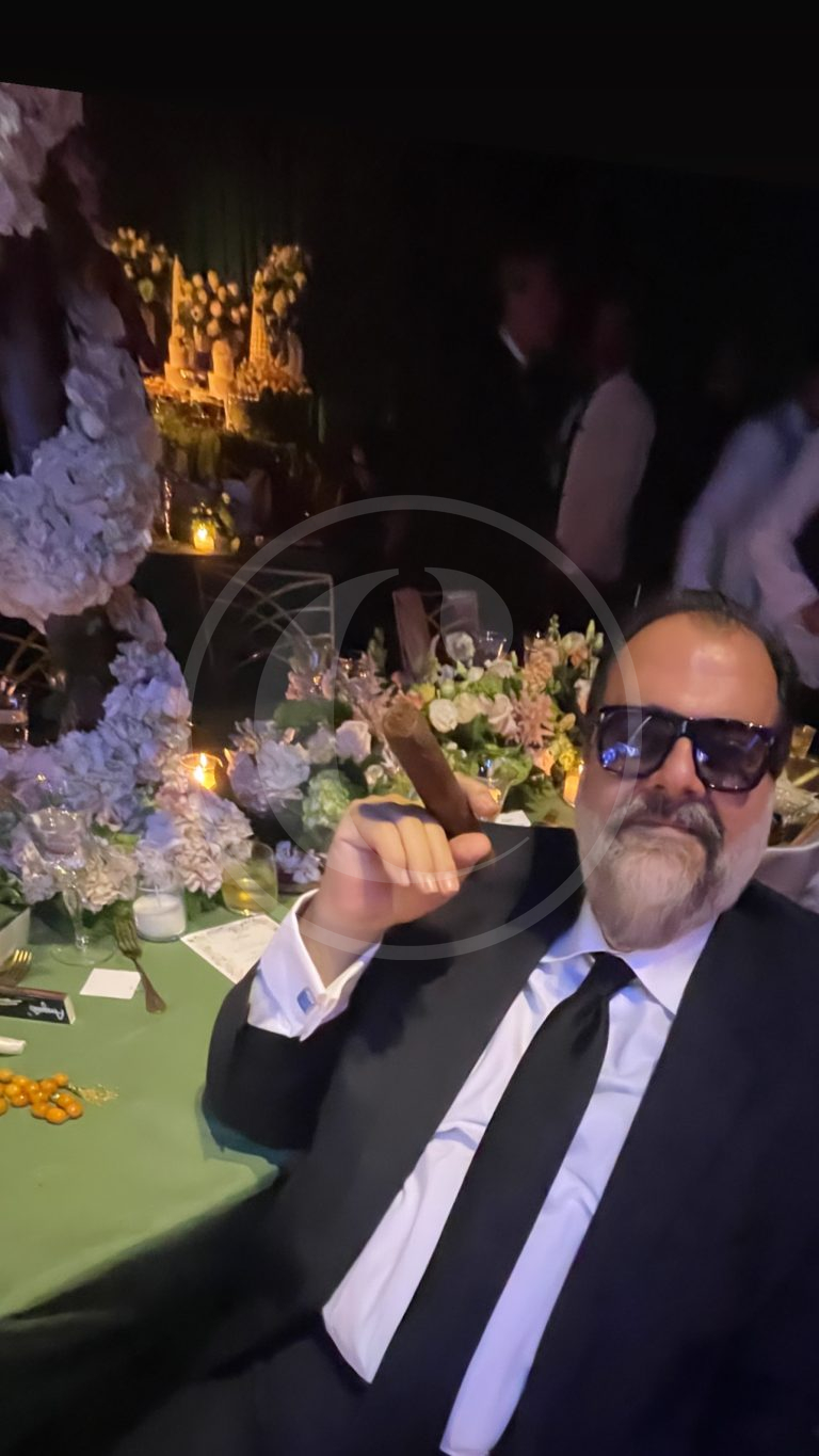 Ο παραμυθένιος γάμος του Αντώνη και της Ιφιγένειας - Cosmopoliti.com ...