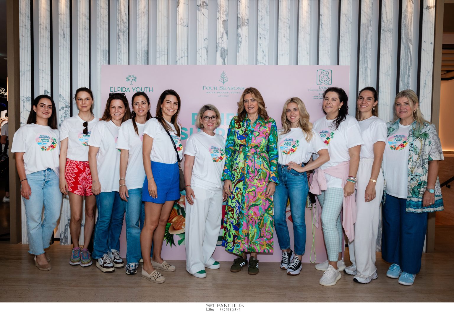 Riviera Shopping για τα παιδιά της «Ελπίδας» - Cosmopoliti.com ...