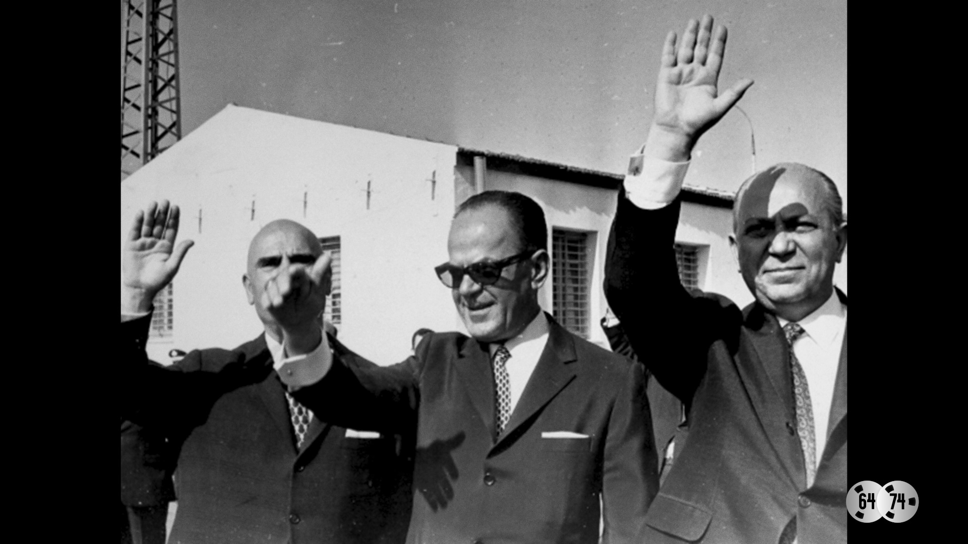 Σκοτεινή Δεκαετία 1964-1974: Οι κρίσιμες ώρες - Cosmopoliti.com ...